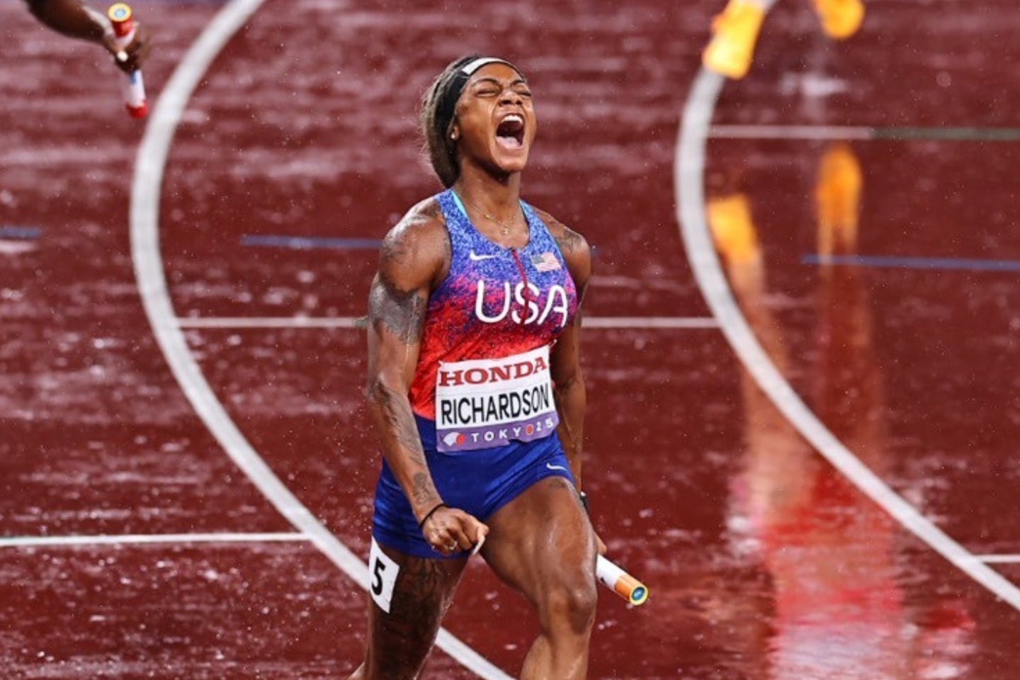 豪雨の女子4×100mリレーは最強アメリカ金、ジャマイカ銀、ドイツ銅で決着 【世界陸上】 | THE DIGEST
